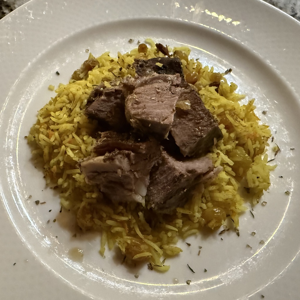 Golden Raisin Chuck Roast Pilaf – Whitt's Place